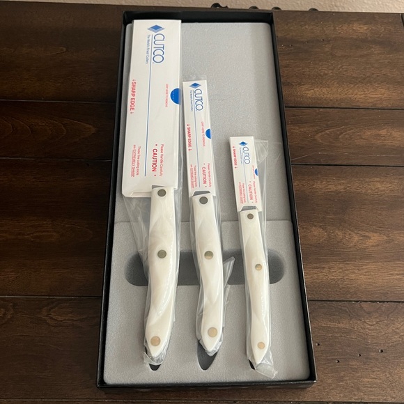 Cutco | Kitchen | Cutco Kitchen Classics Set Of 3 Knives Nwt Gift Ready ...